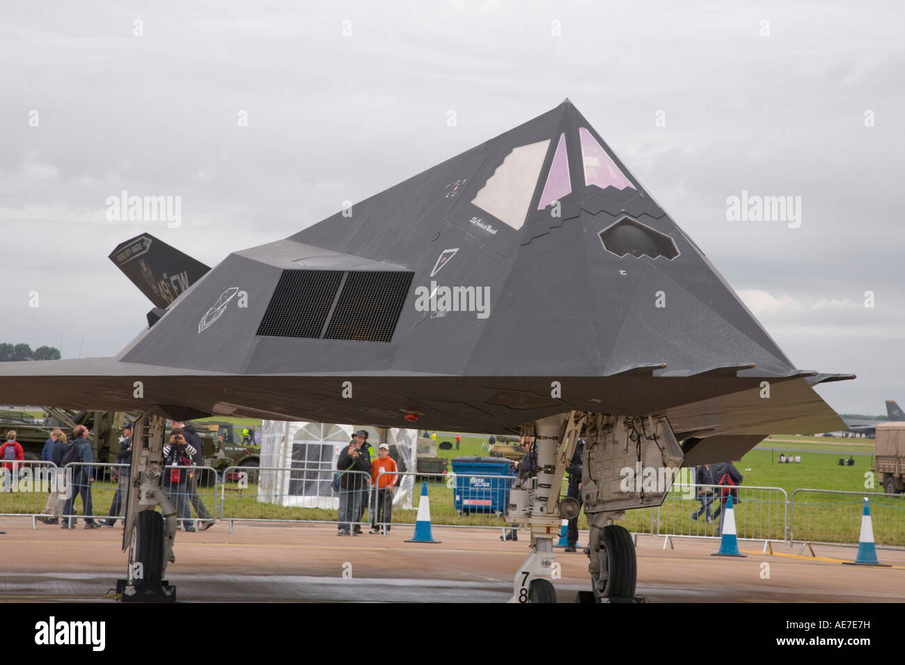 Lockheed F 117A Nighthawk Stealth fighter Stock Photo - Alamy
