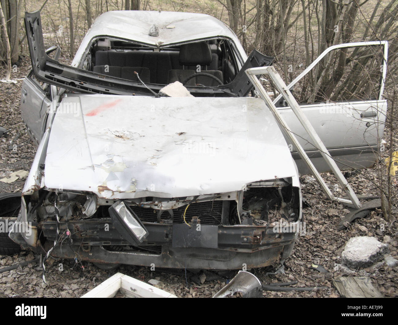 Carwreck hi-res stock photography and images - Alamy
