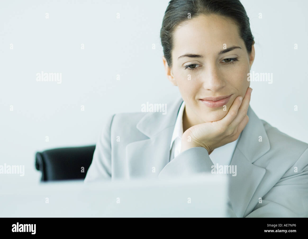 Woman works computer hands close hi-res stock photography and images ...