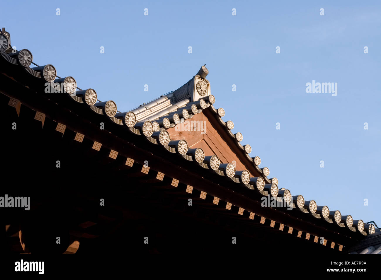 Traditional Chinese Roof Stock Photo - Alamy