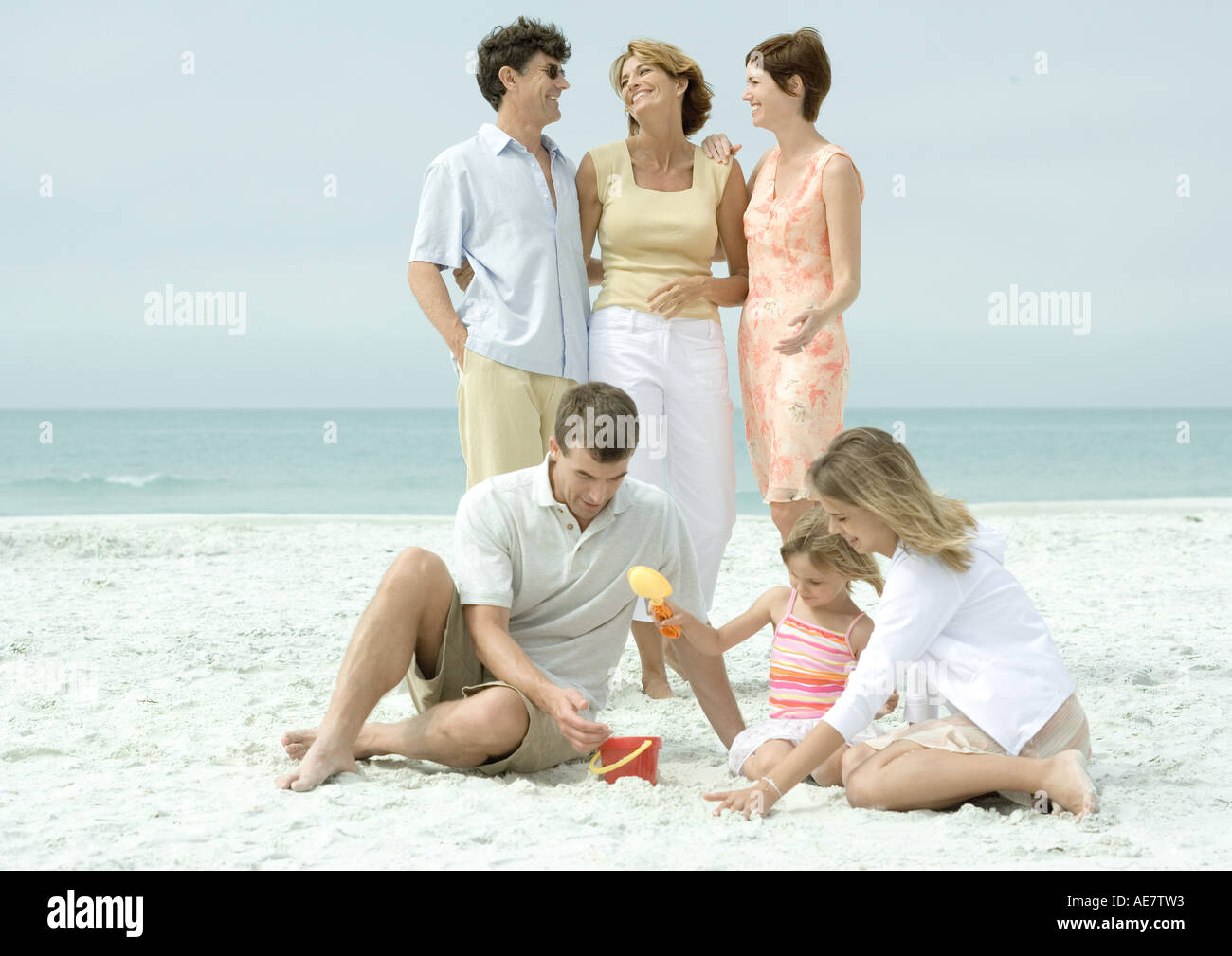 Teen interactions hi-res stock photography and images - Alamy
