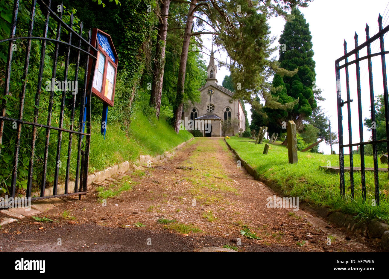 Slad Church, churchyard, resting place of Author and Poet, Laurie Lee ...