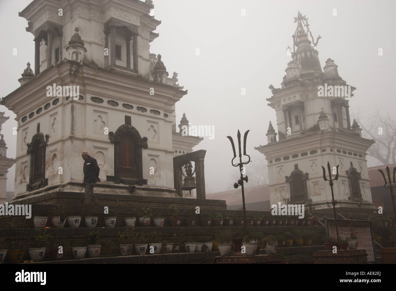 Winter morning at Pashupatinath in Kathmandu Stock Photo - Alamy