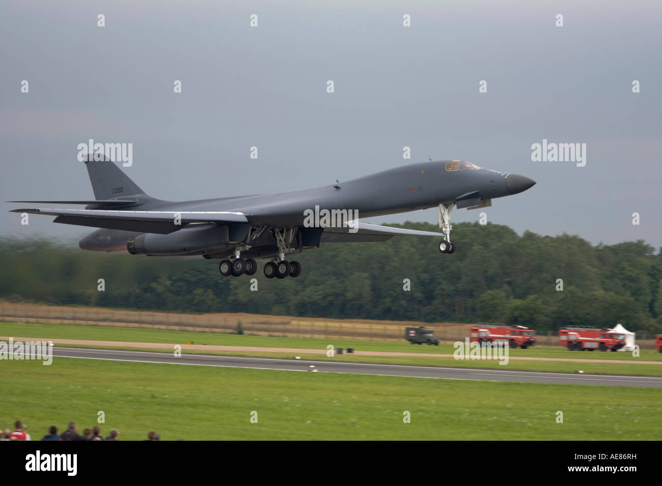 RAF Fairford Royal Air Force RIAT Royal International Air tattoo 2007 ...