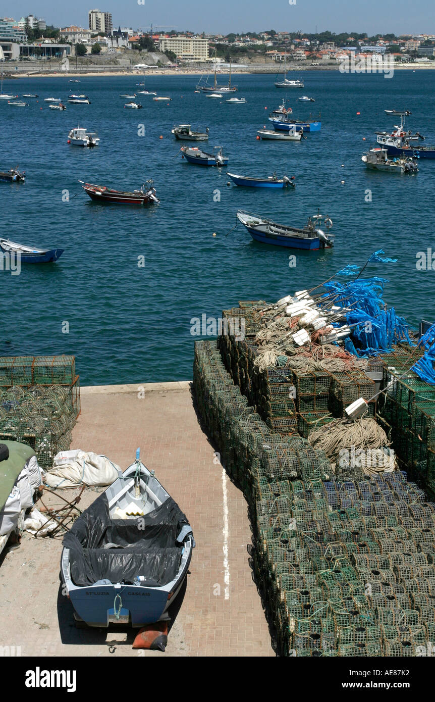 Quayside in lisbon hi-res stock photography and images - Alamy