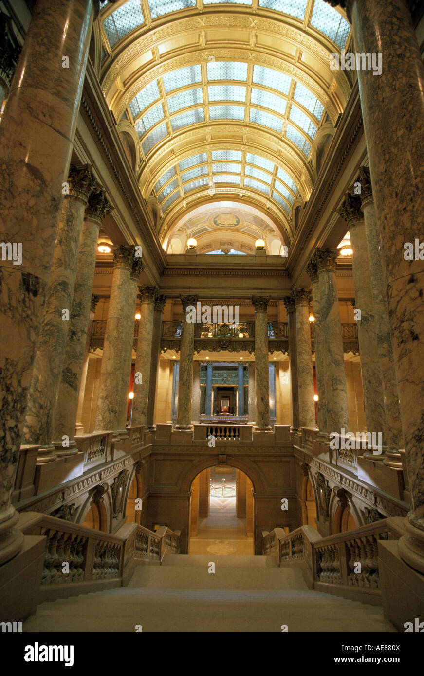 Minnesota state capitol interior hi-res stock photography and images ...