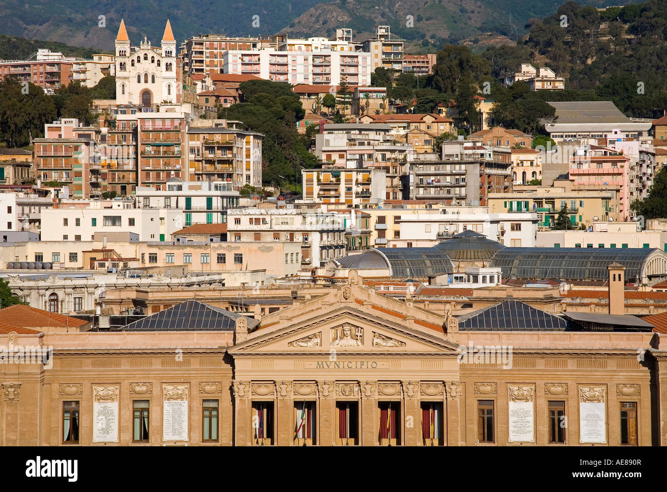 Municipal Building City of Messina Sicily Italy Stock Photo - Alamy