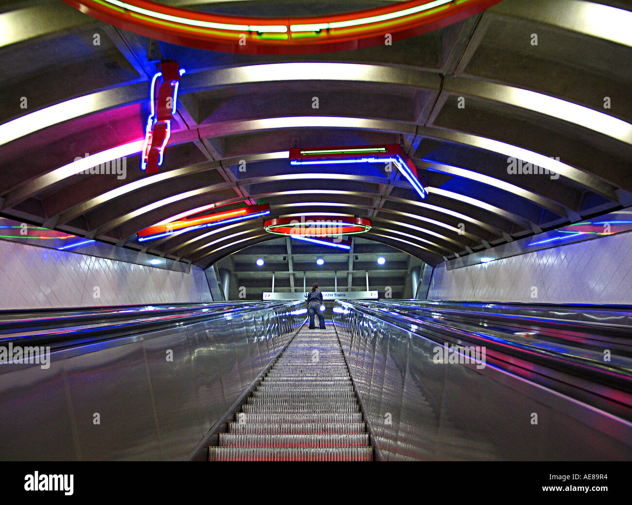 Path train nj hi-res stock photography and images - Alamy
