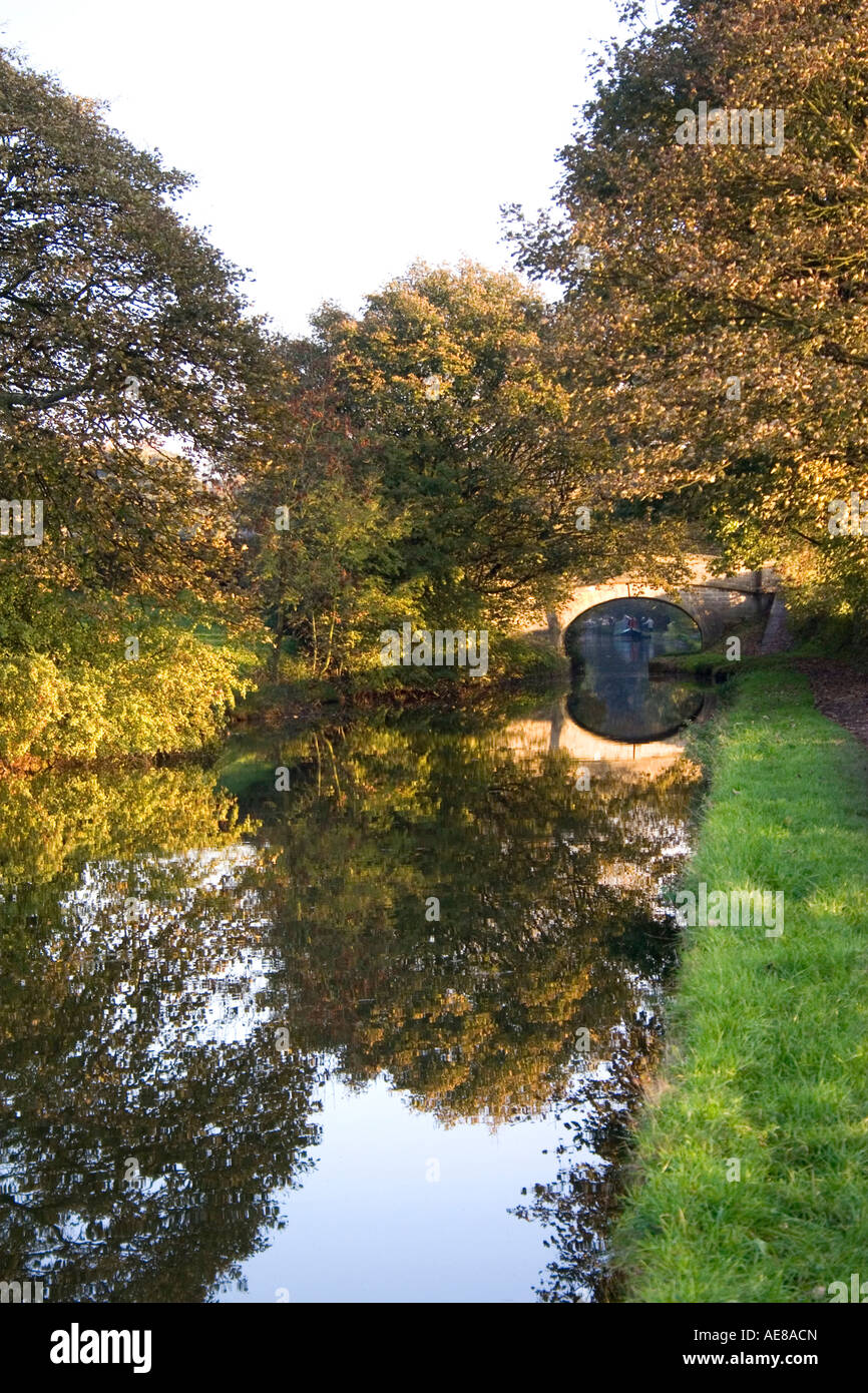 Macclesfield Canal Bridge High Resolution Stock Photography and Images ...