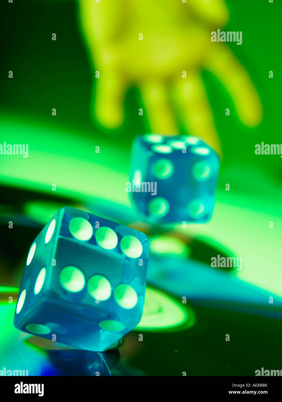 persons hand throwing dice Stock Photo - Alamy persons hand throwing dice Stock Photo - Alamy