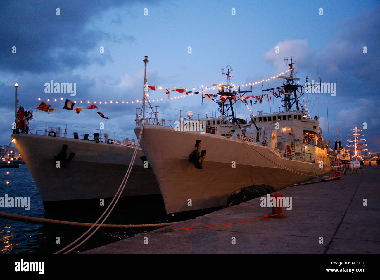 Portuguese navy hi-res stock photography and images - Alamy