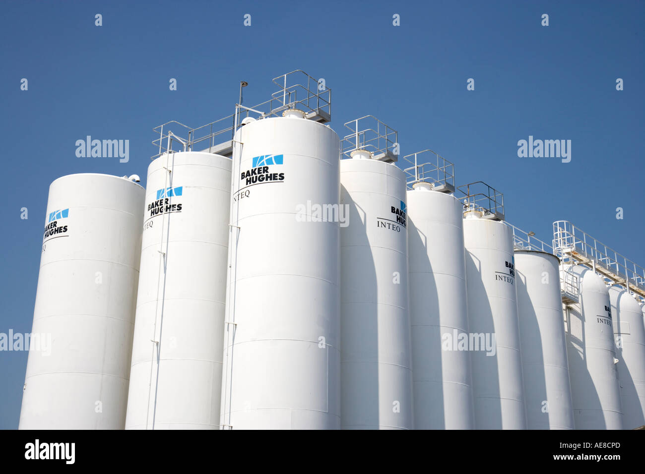 Tanks for Storing Drilling Lubrication Liquid at Great Yarmouth in ...