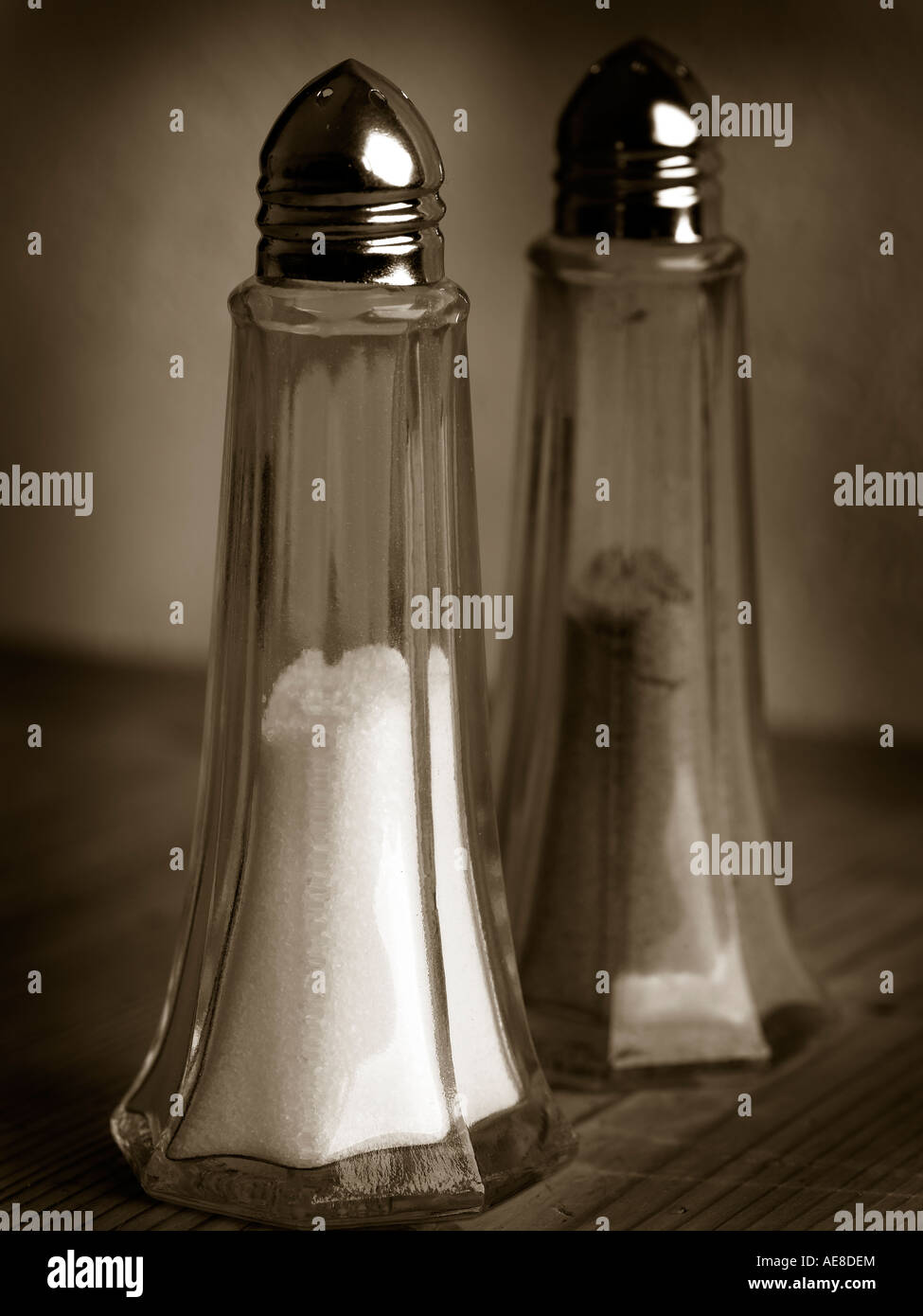 Clear salt shaker hi-res stock photography and images - Alamy