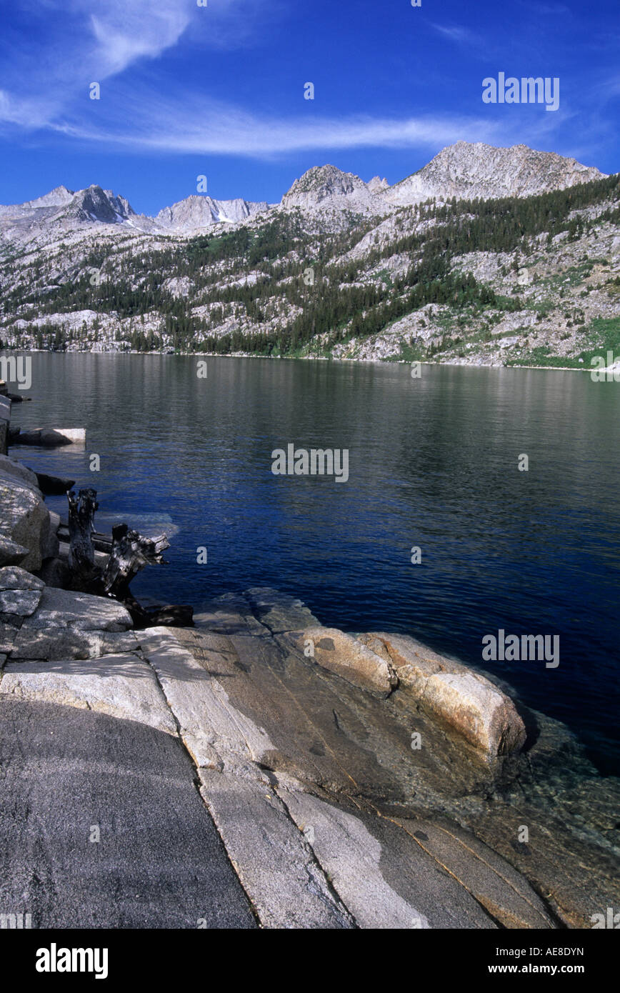 South Lake in the Inyo National Forest, Sierra Nevada Mountain Range ...