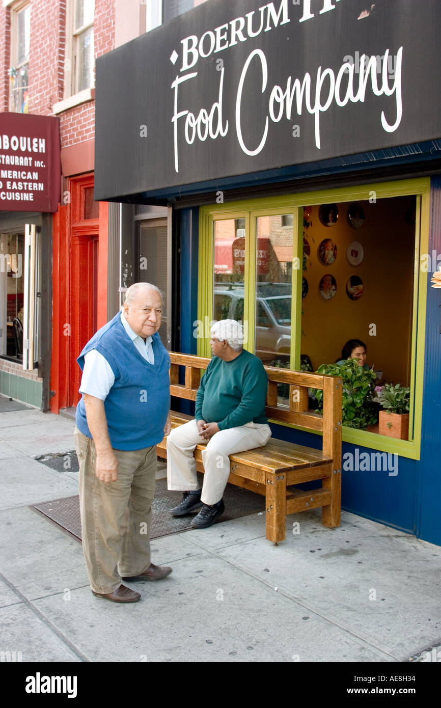 People smith street brooklyn ny hi-res stock photography and images - Alamy