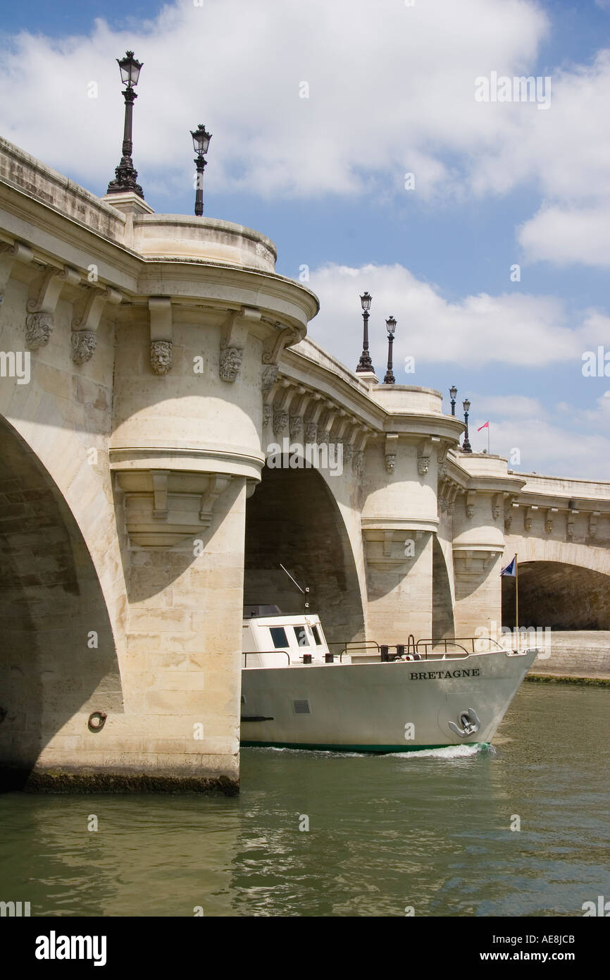 Pont Neuf Bridge Paris France Stock Photo - Alamy
