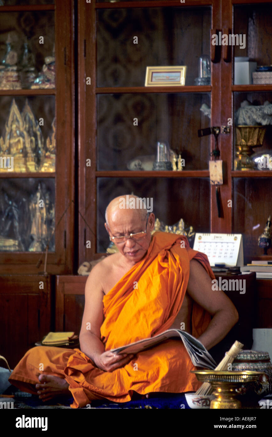 Monk study hi-res stock photography and images - Alamy