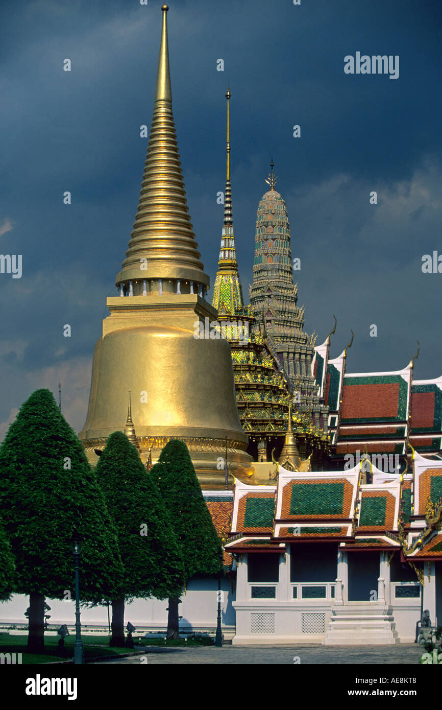 Trees outside Grand Palace Bangkok Thailand Stock Photo - Alamy