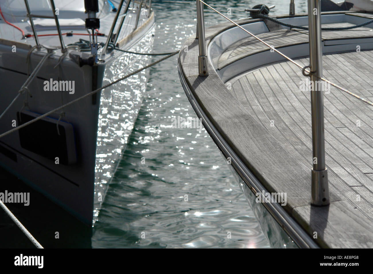 Hull reflections on water, sailing boat Stock Photo - Alamy