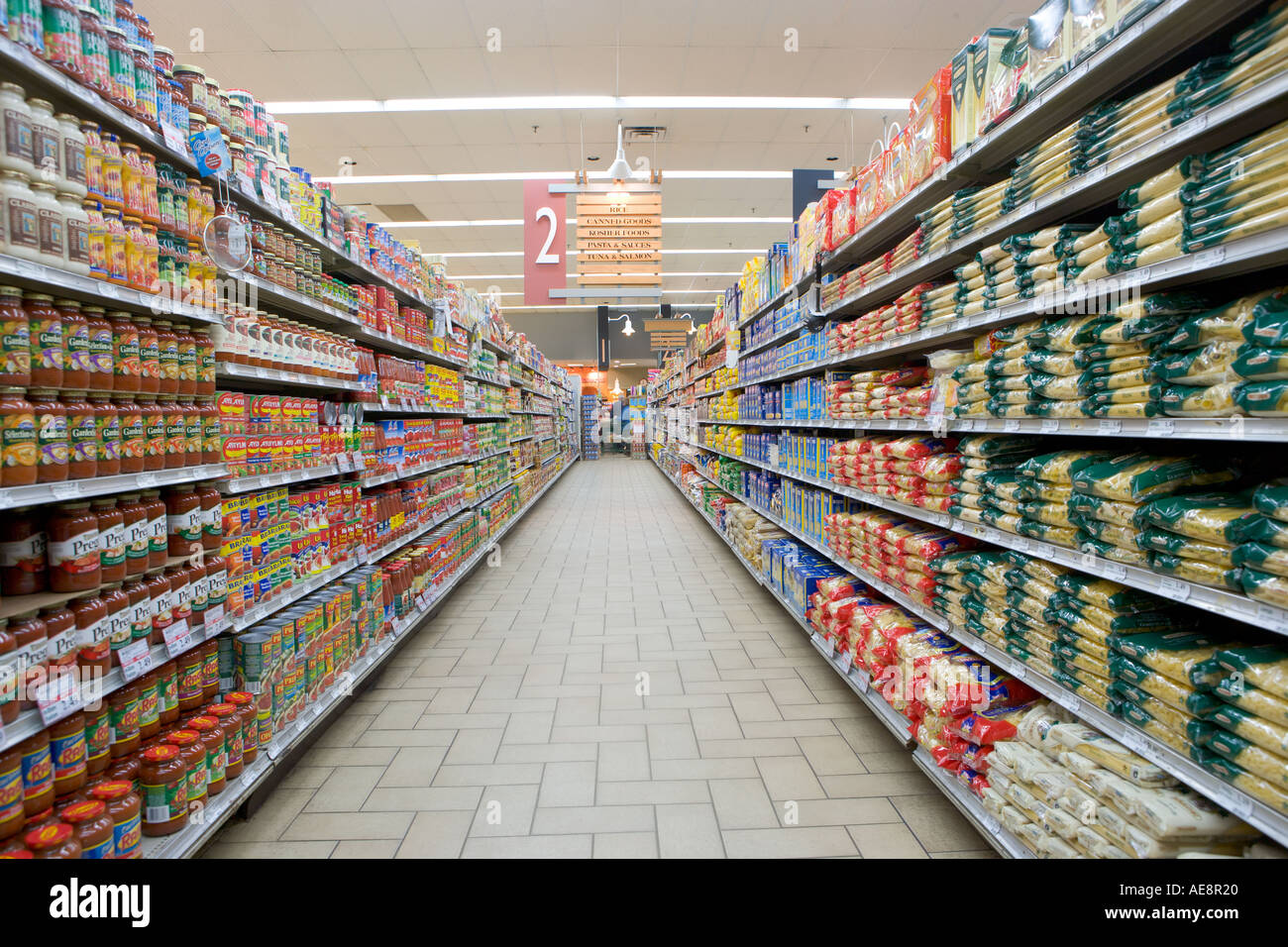 Grocery store alley Stock Photo - Alamy
