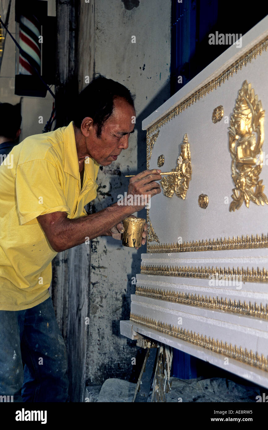 Coffin maker hi-res stock photography and images - Alamy