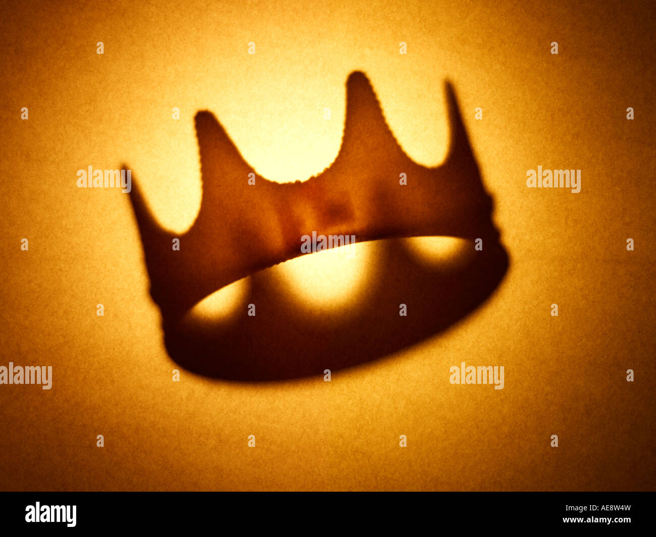 Crown hi-res stock photography and images - Alamy