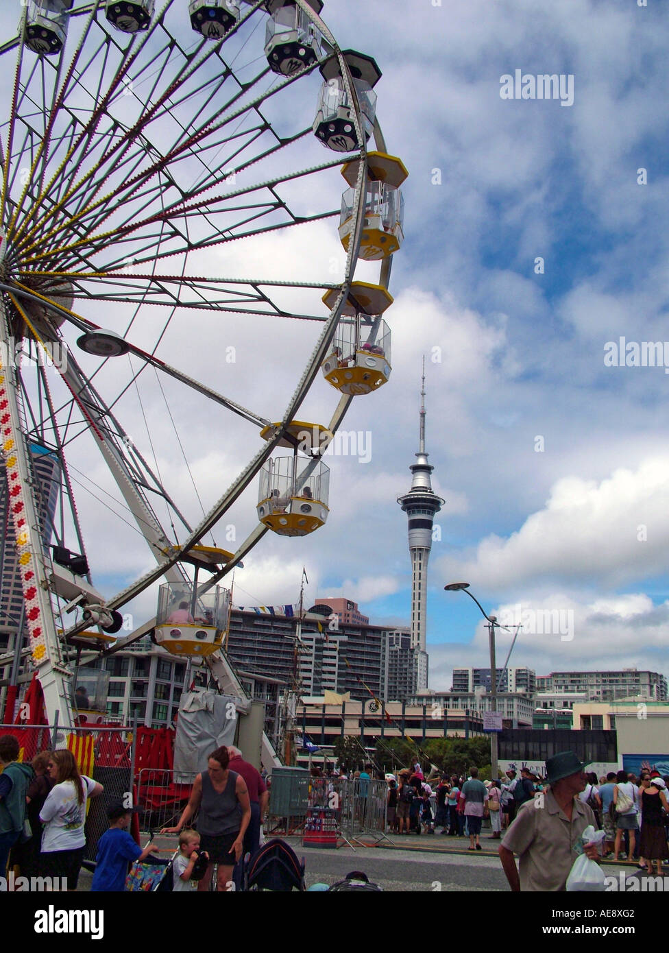 Auckland festival big wheel hi-res stock photography and images - Alamy