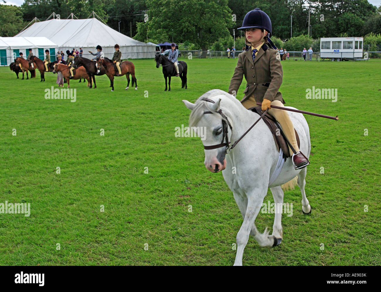 Pony club hi-res stock photography and images - Alamy