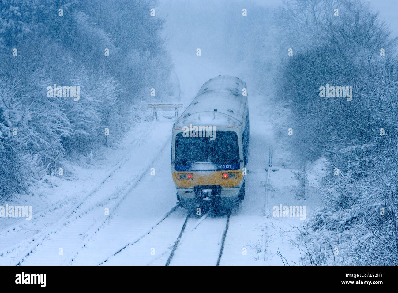 Commuter railway hi-res stock photography and images - Alamy