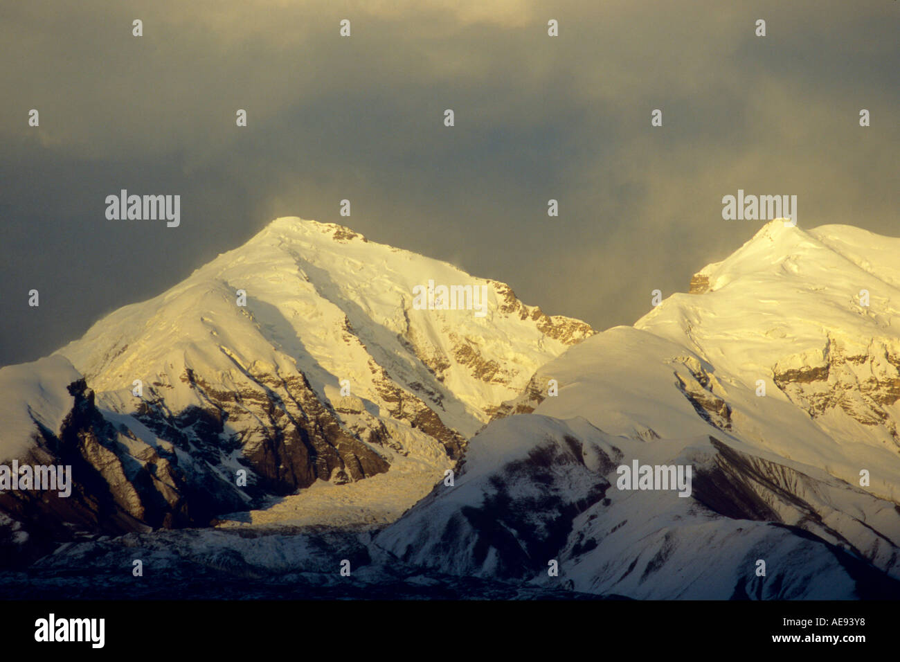 China Xinjiang Province Pamir Mountains Mt Kongur Stock Photo - Alamy