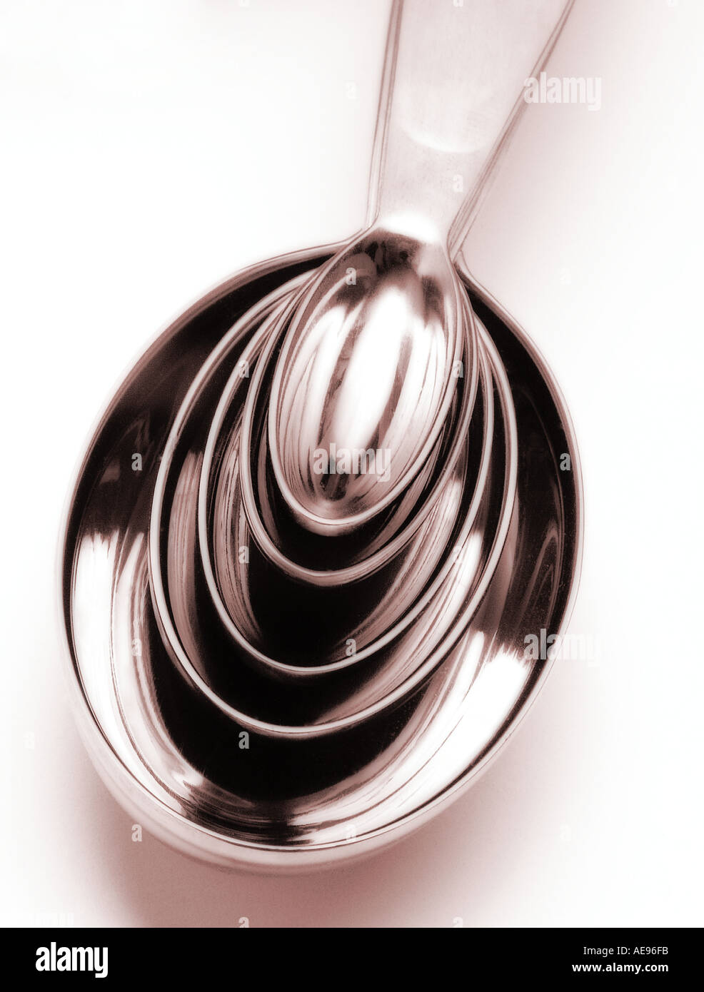 Nesting spoons hi-res stock photography and images - Alamy