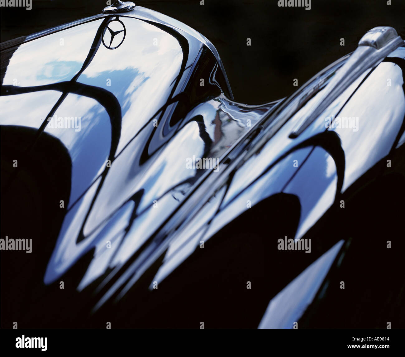 Mercedes Car Bonnet Stock Photo - Alamy
