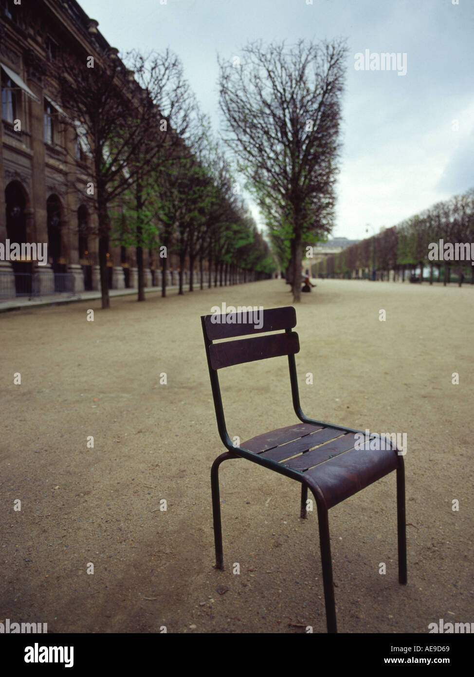 Unusual perspective paris hi-res stock photography and images - Alamy