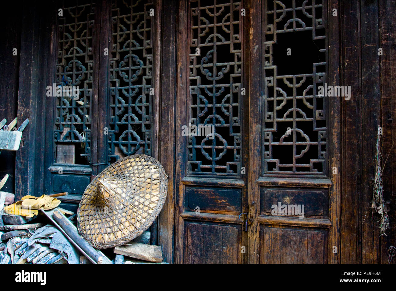 Traditional Farming Hat Wooden Doors Likeng Ancient Huizhou Style ...