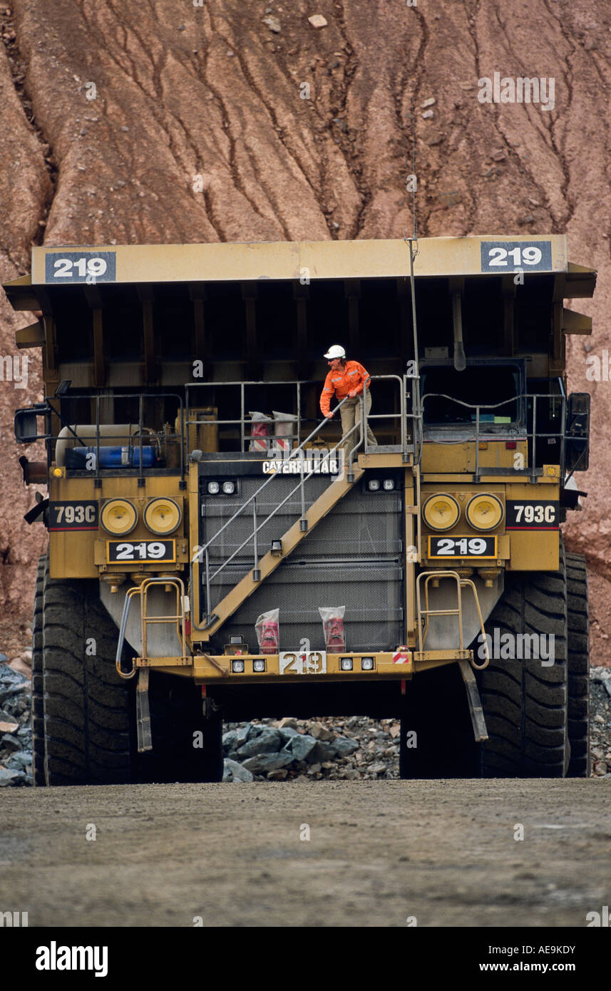 Mine truck driver hi-res stock photography and images - Alamy