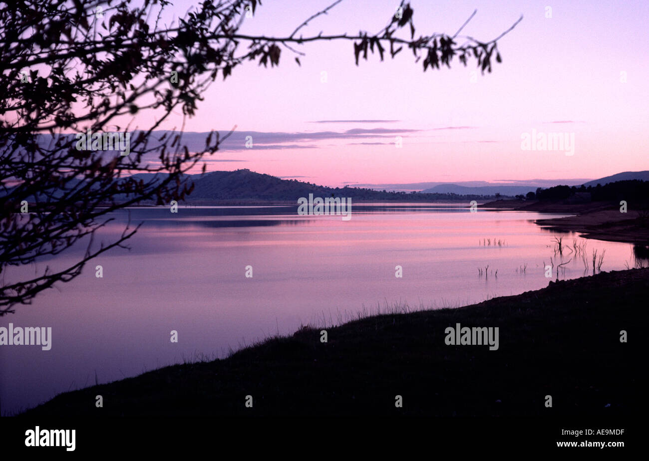 Hume reservoir hi-res stock photography and images - Alamy
