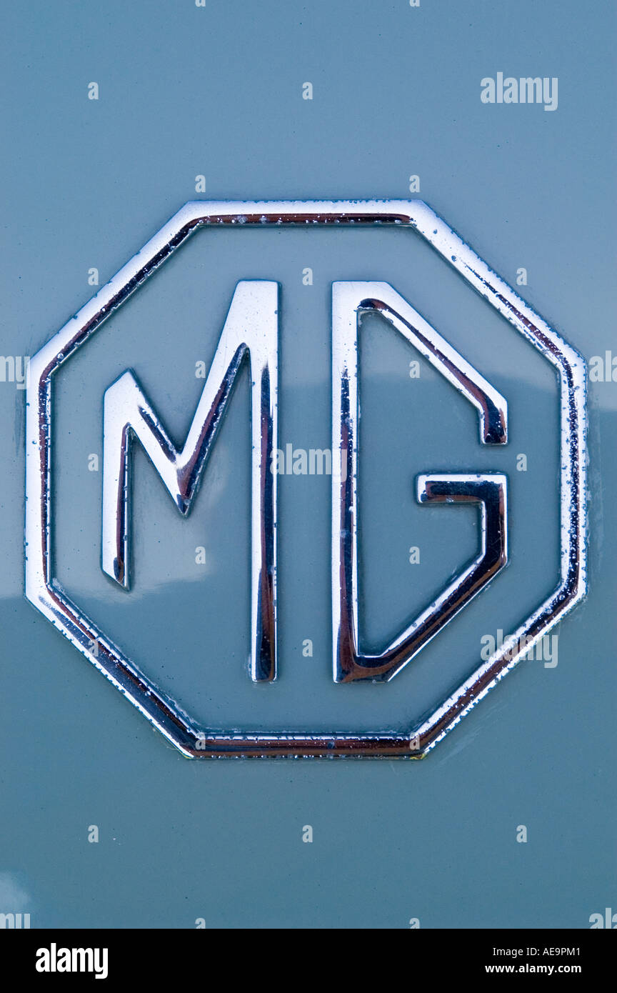 MG boot badge Vintage and classic car rally Leighton Hall Lancashire ...