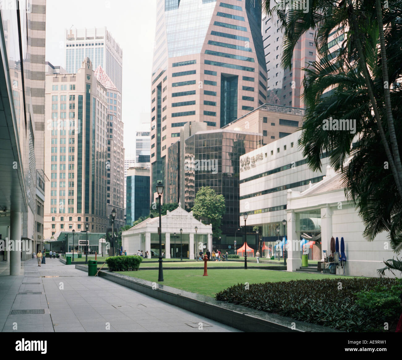 Raffles Place Singapore Stock Photo - Alamy