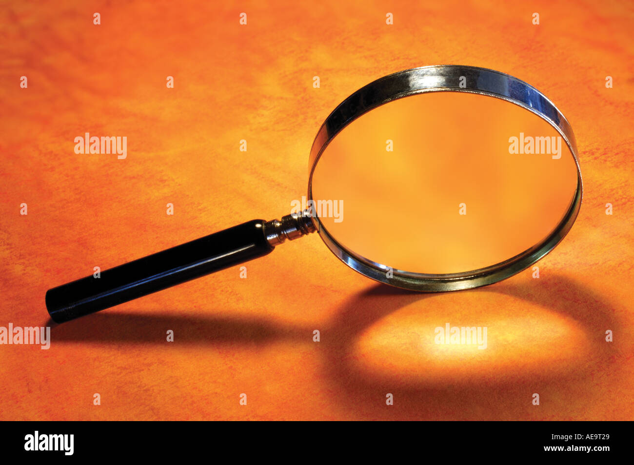 magnifying glass focusing light Stock Photo - Alamy magnifying glass focusing light Stock Photo - Alamy