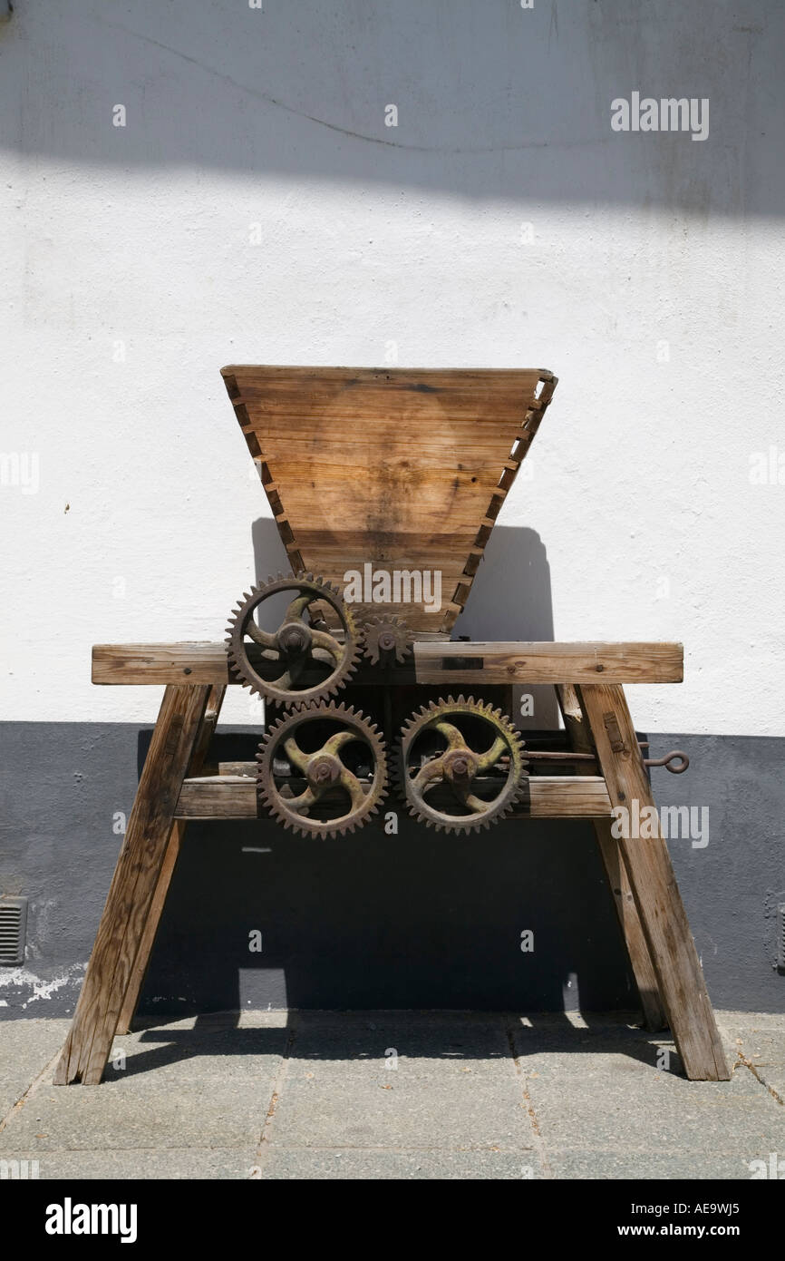 Traditional milling hi-res stock photography and images - Alamy