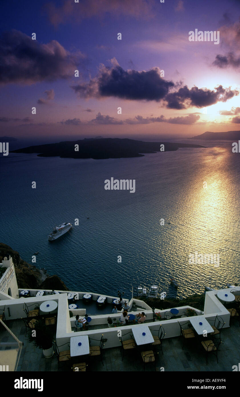 Thera volcano hi-res stock photography and images - Alamy