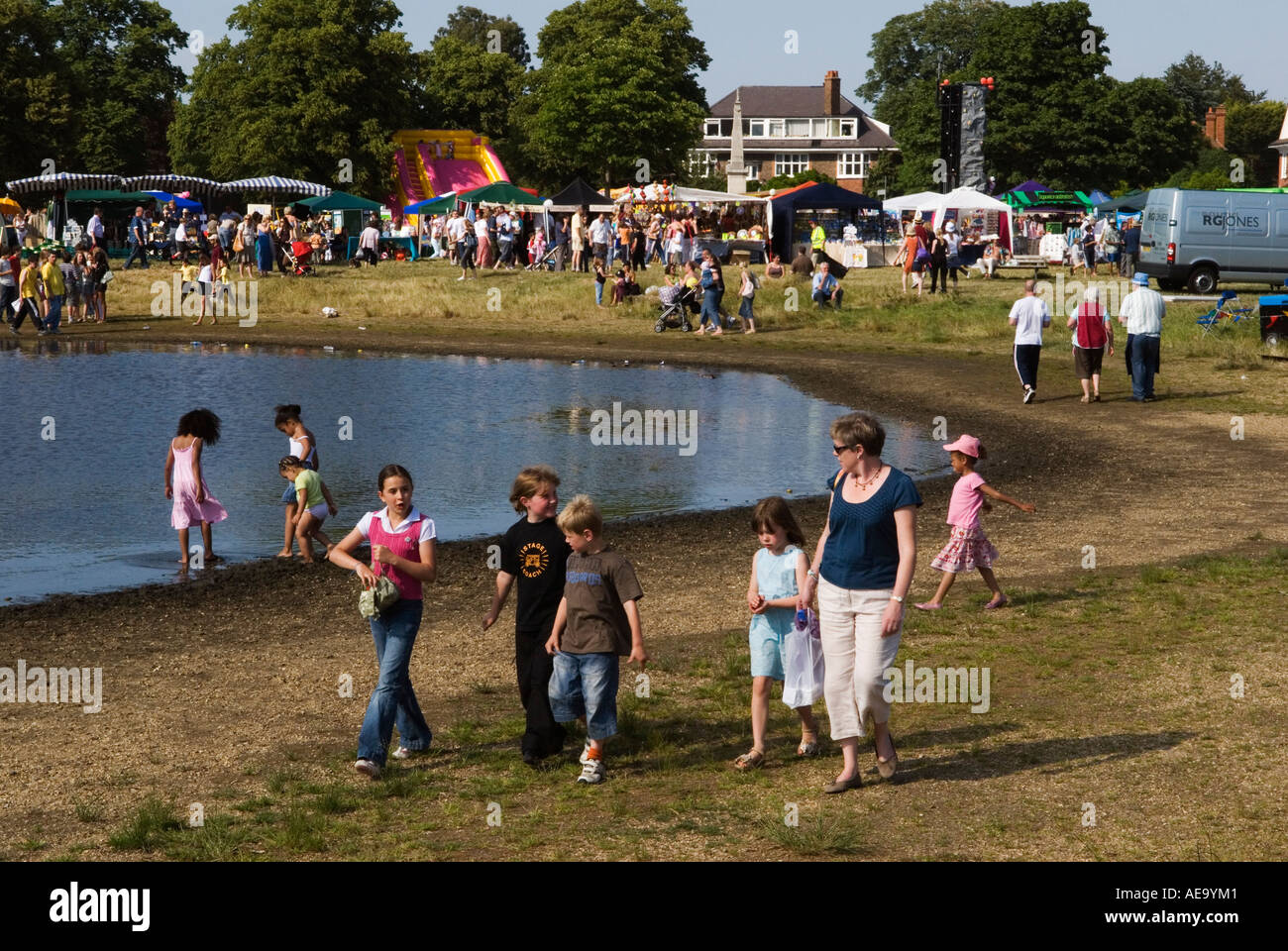 Pond London Wimbledon Common High Resolution Stock Photography and ...