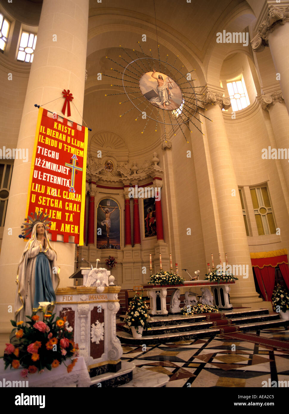 Interior of church Malta Stock Photo - Alamy