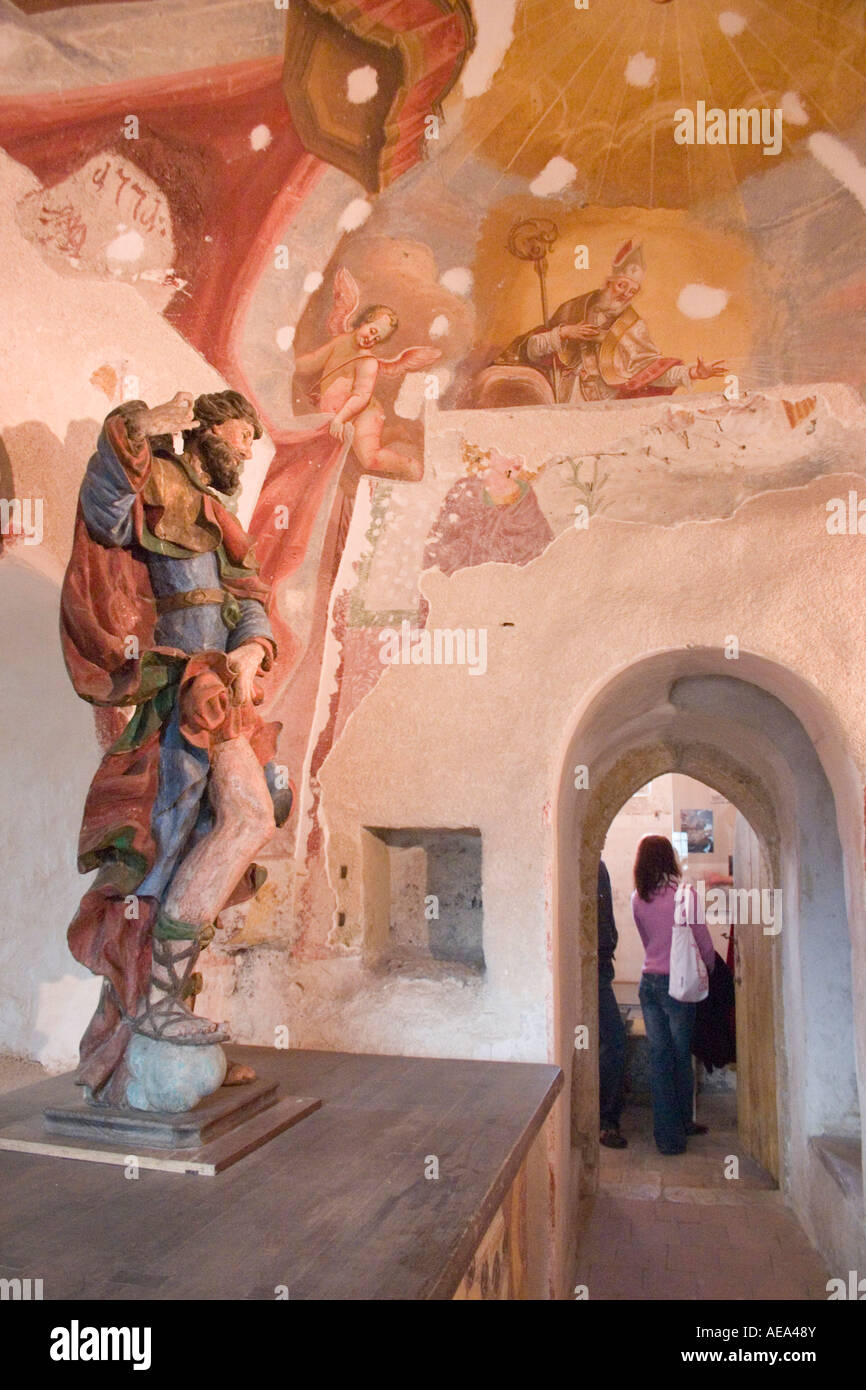 Guide giving tour of Mali Grad, Kamnik, Slovenia Stock Photo - Alamy