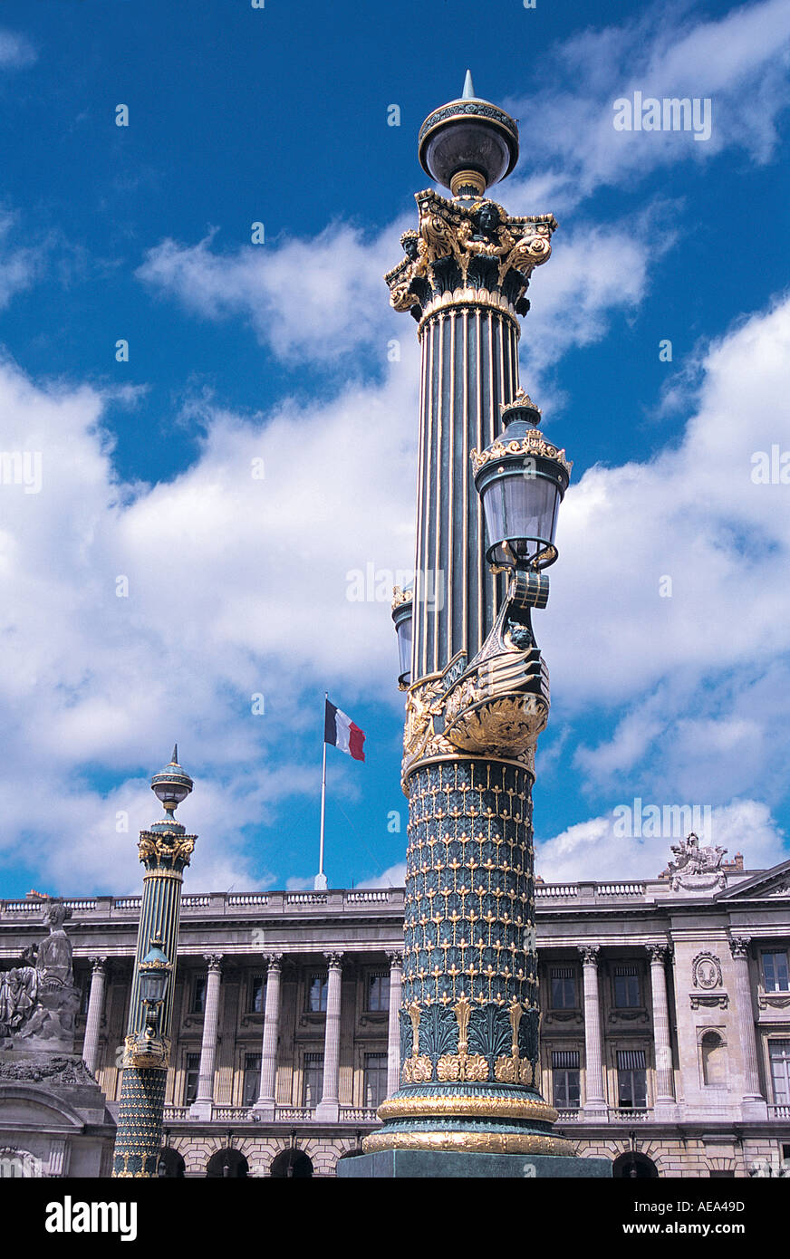 Ornate lamp post standard hi-res stock photography and images - Alamy