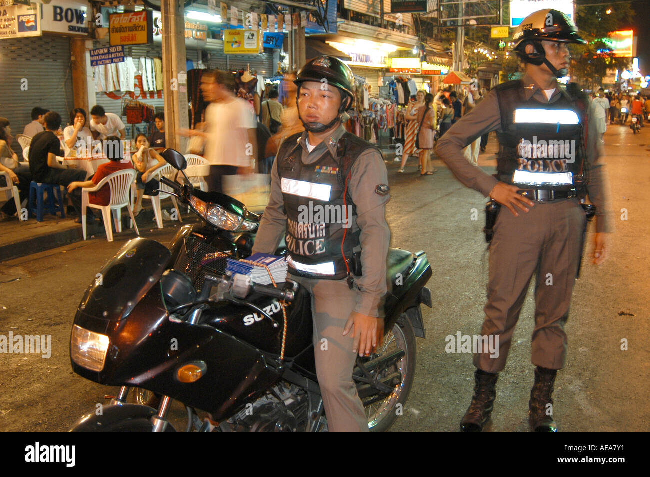 Bangkok police booth hi-res stock photography and images - Alamy