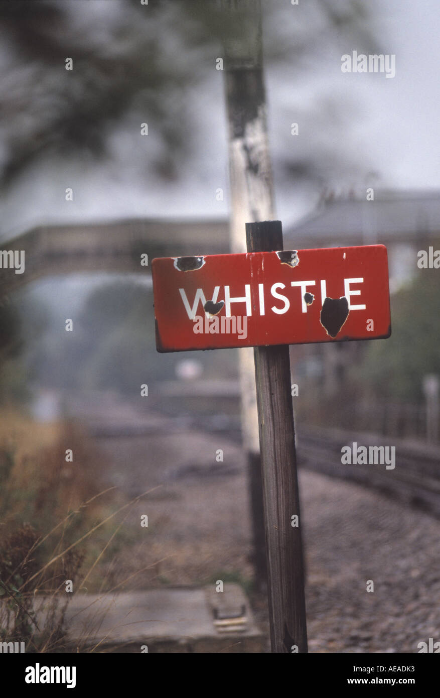 Central line tube hi-res stock photography and images - Alamy