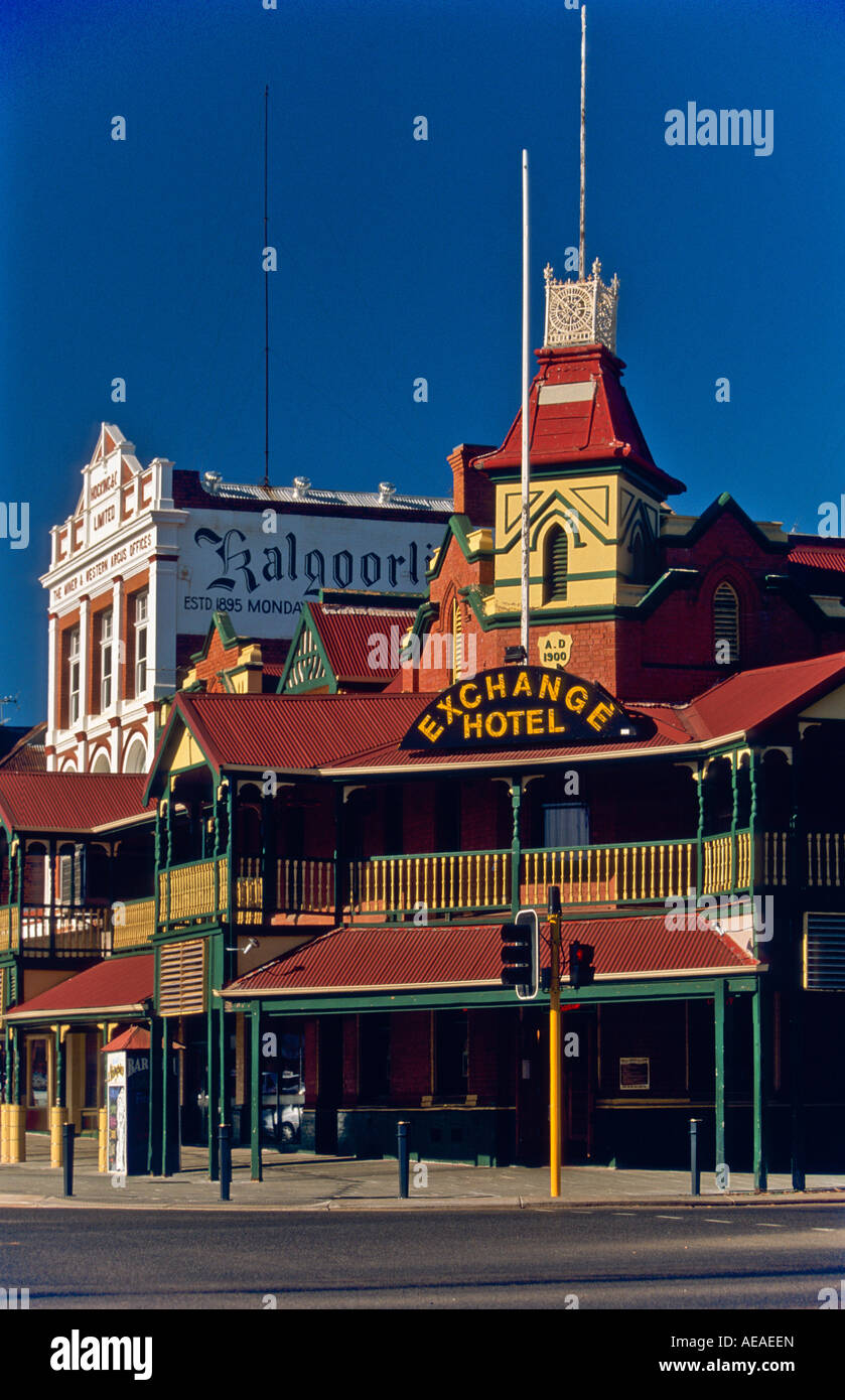 Kalgoorlie gold mining town street hi-res stock photography and images ...