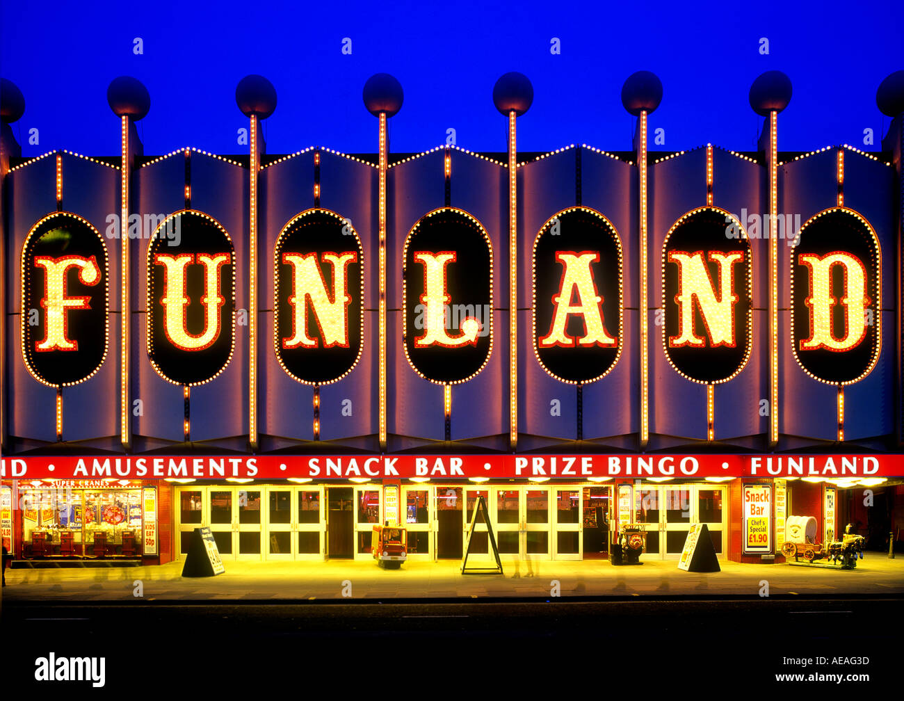 funland amusement arcade blackpool lancashire england uk night dusk ...