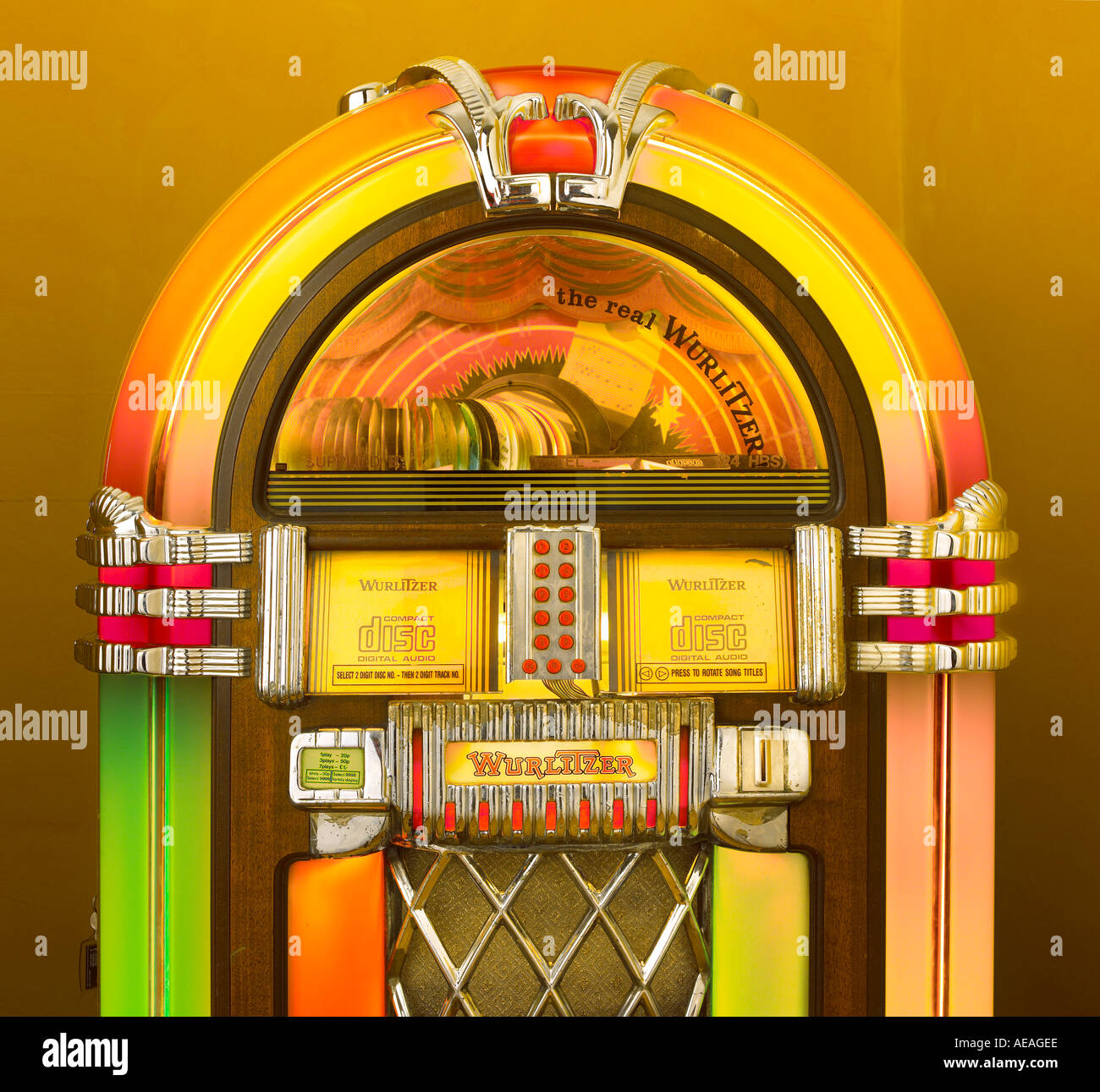 Wurlitzer juke box hi-res stock photography and images - Alamy